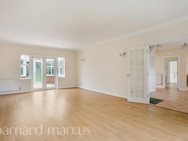5 bedroom house to rent