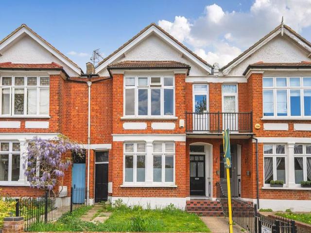 5 bedroom house to rent