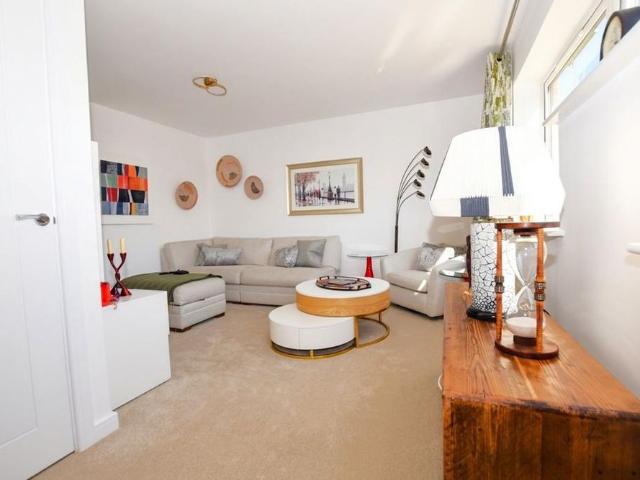 5 bedroom house to rent
