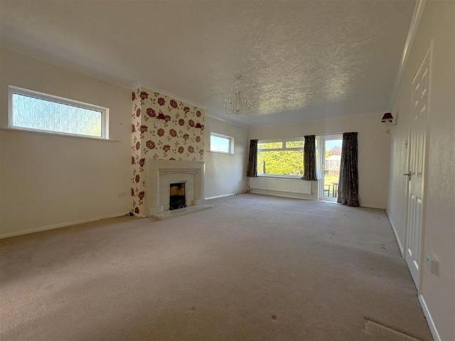 5 bedroom house to rent