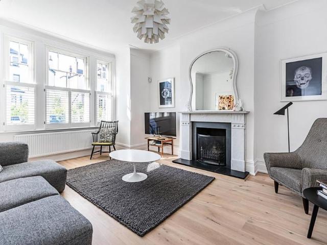 5 bedroom house to rent