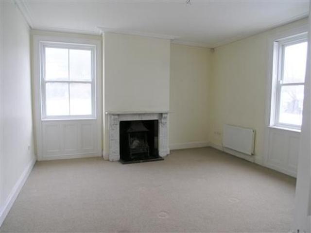 5 bedroom house to rent