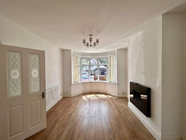 5 bedroom house to rent