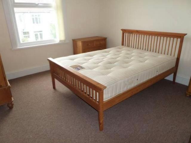 5 bedroom house to rent