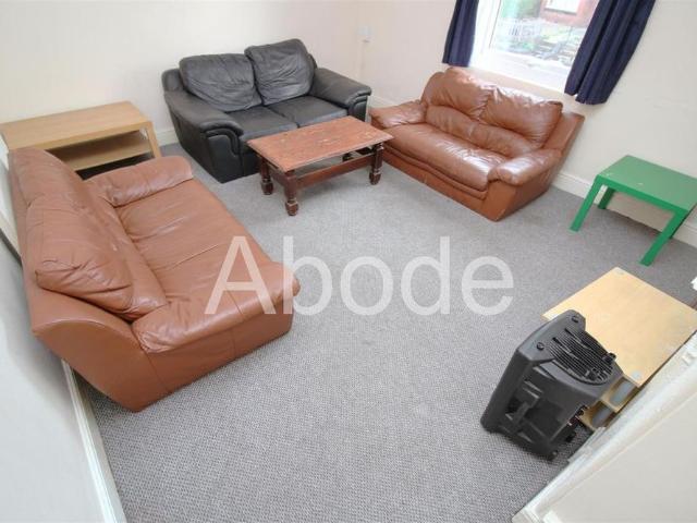 5 bedroom house to rent