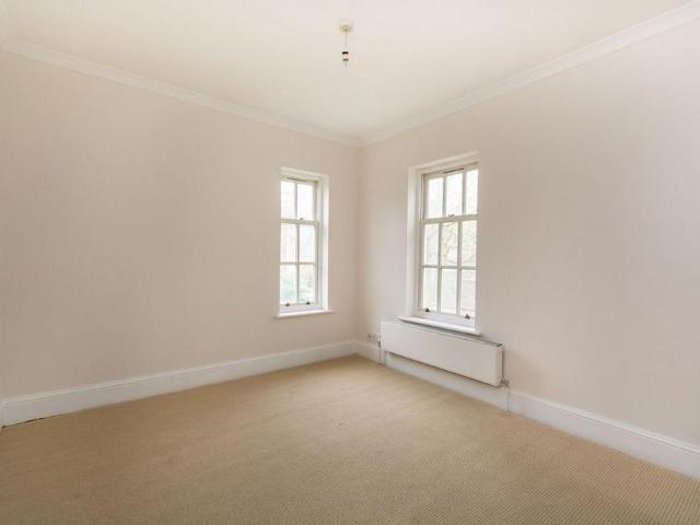 5 bedroom house to rent