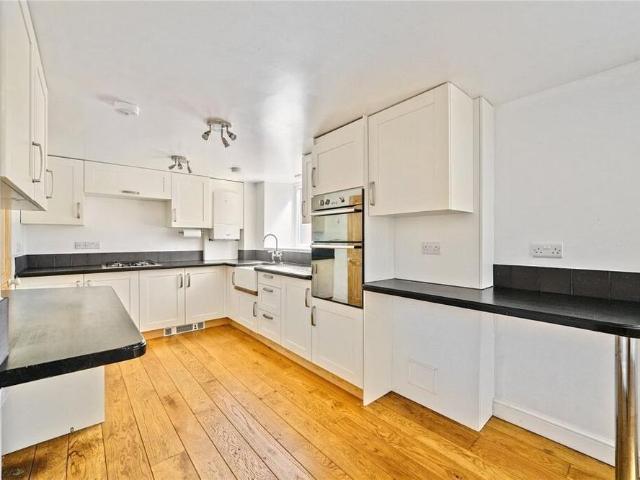 5 bedroom house to rent