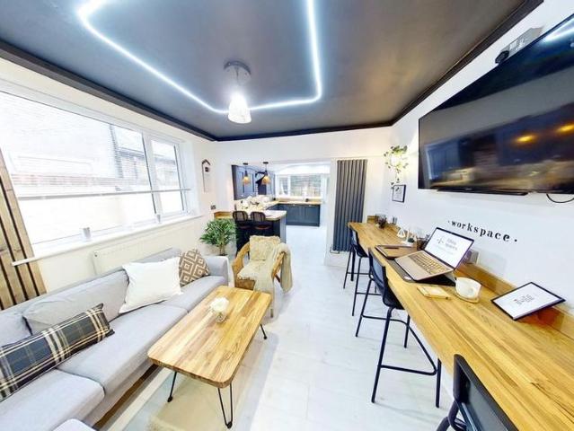 5 bedroom house to rent