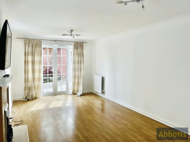 5 bedroom house to rent