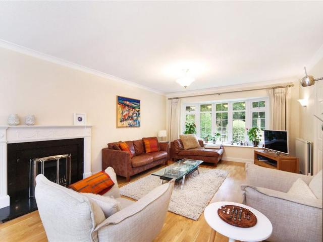 5 bedroom house to rent