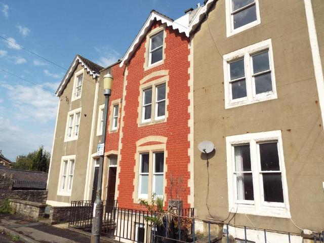 5 bedroom house to rent