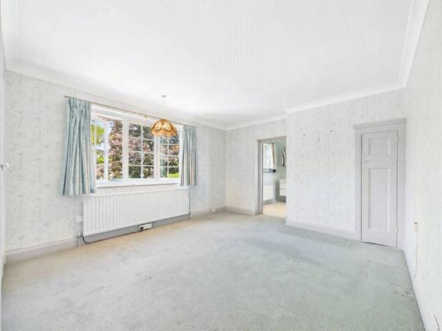 5 bedroom house to rent
