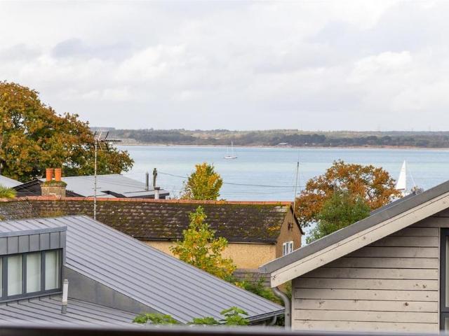 5 bedroom house to rent