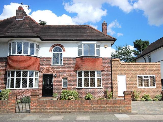 5 bedroom house to rent