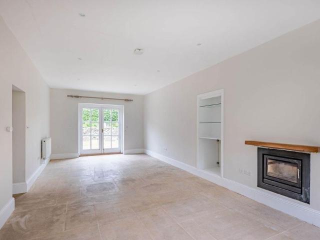 5 bedroom house to rent