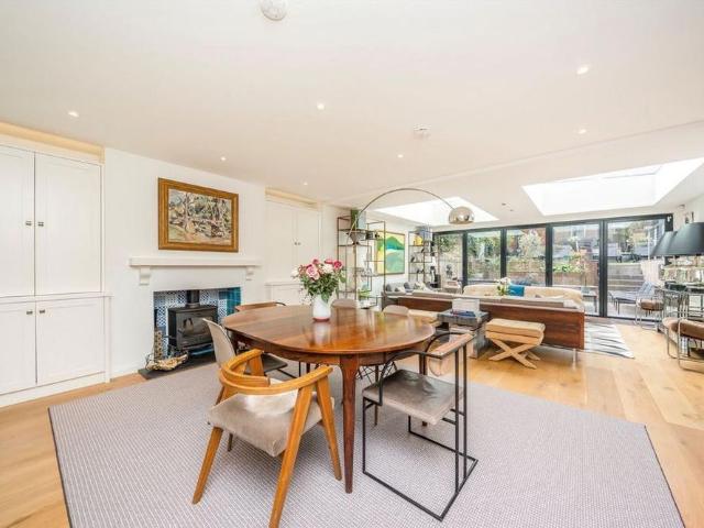 5 bedroom house to rent