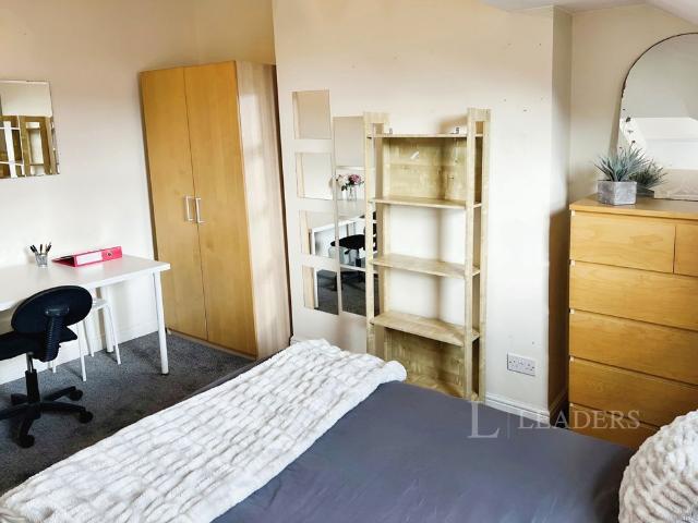 5 bedroom house to rent Booth Avenue, Manchester, Greater Manchester, M14