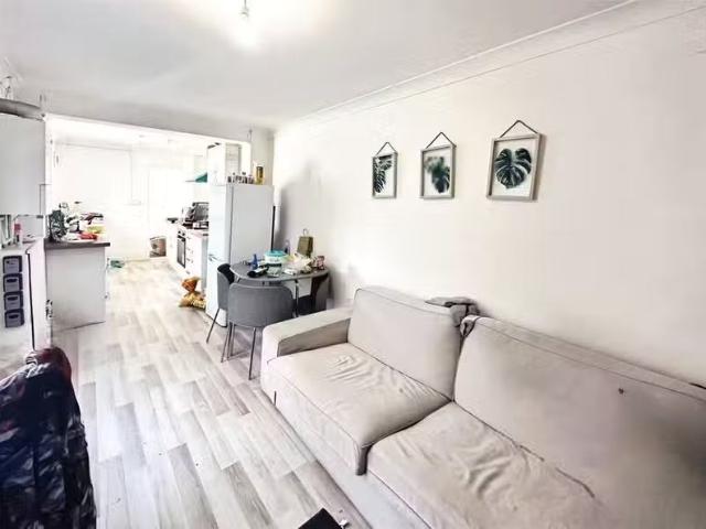 5 bedroom House to rent, Brintons Road, Southampton, SO14 £1.