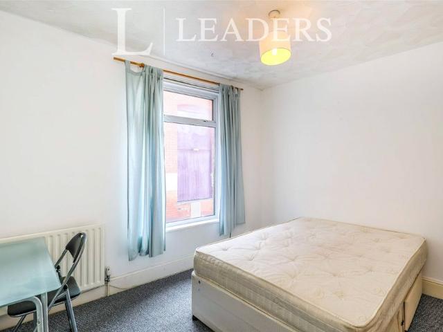 5 bedroom house to rent Exmouth Road, Exmouth, Southsea, PO5