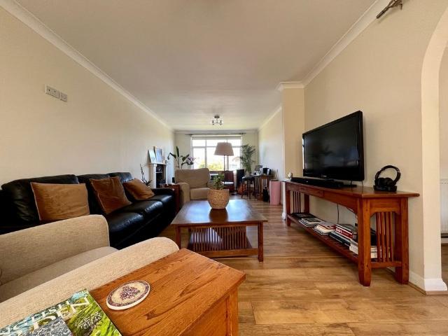 5 bedroom house to rent Goldstone Way, Hove, BN3