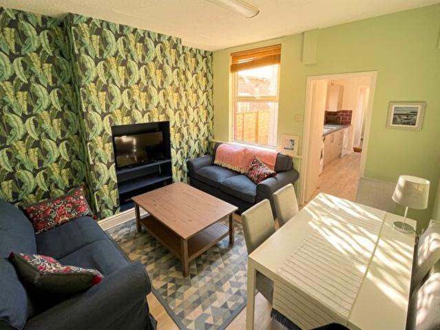 5 Bedroom House To Rent In Mettham Street Bed Ex Bills, Lenton, East Midlands, NG7