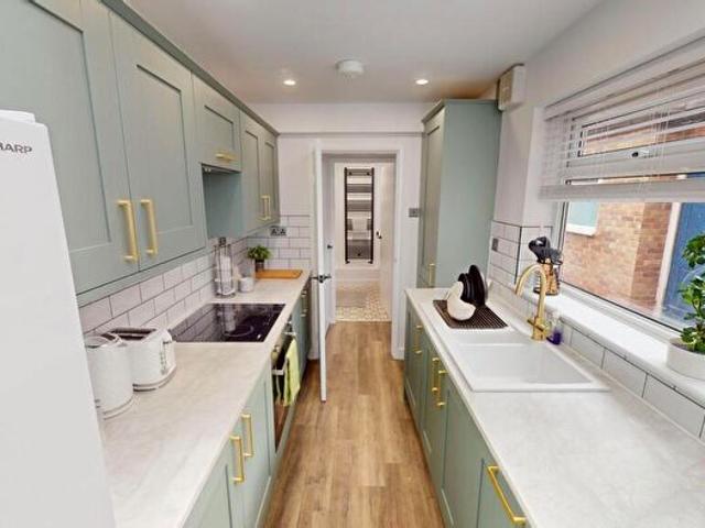 5 Bedroom House To Rent In Mettham Street, Nottingham, Nottinghamshire, NG7