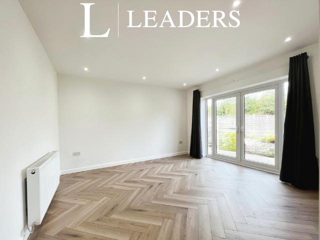 5 bedroom house to rent Melrose Close, Worcester, WR2