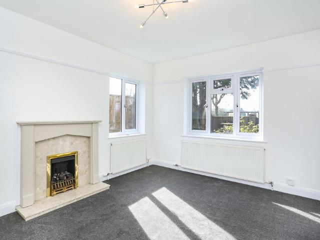 5 bedroom house to rent Oakley Road, Bromley, BR2