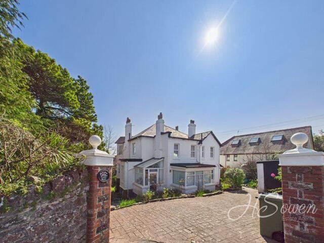 5 Bedroom House Torquay Torbay 98062360