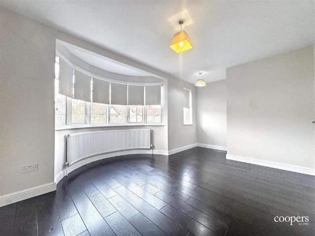 5 bedroom house terraced