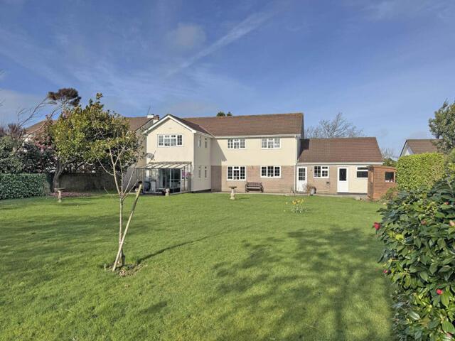 5 Bedroom House Truro Cornwall 99735883