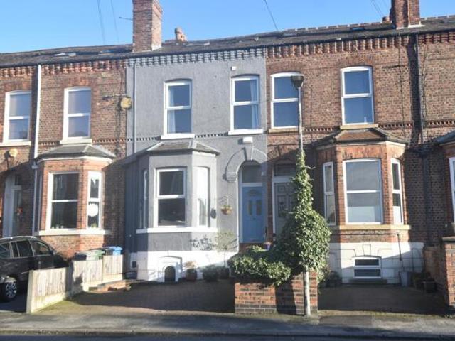 5 Bedroom House Trafford Trafford LS99277684