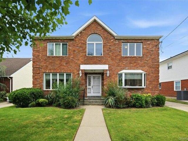 5 bedroom, Howard Beach NY 11414 103627847