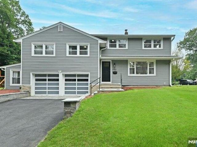 5 bedroom, Ho Ho Kus NJ 07423 104653320