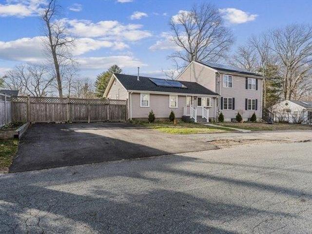 5 bedroom, Holbrook MA 02343 LS101999267