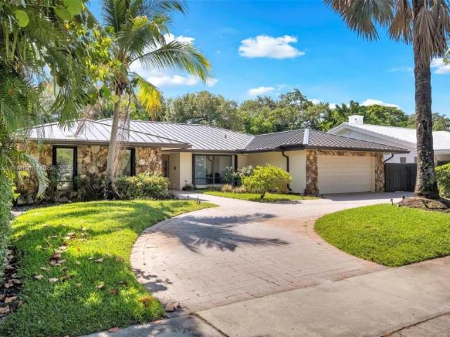 5 bedroom, Hollywood FL FL 33021 102519195