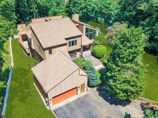 5 bedroom, Holmdel NJ 07733 105160446