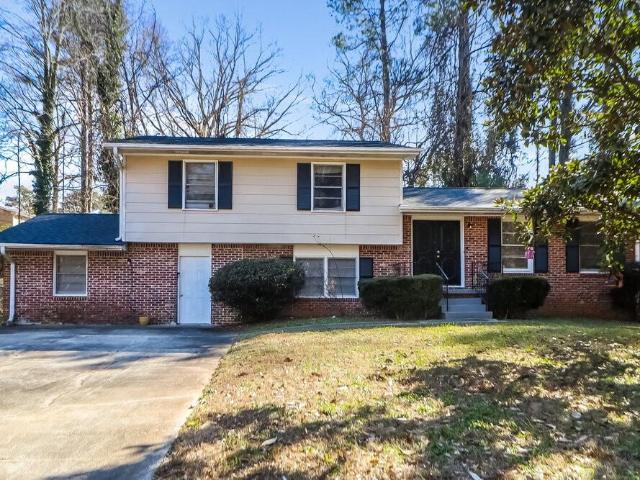 5 Bedroom Home for Rent at 4009 Wedgefield Cir, Decatur, GA 30035