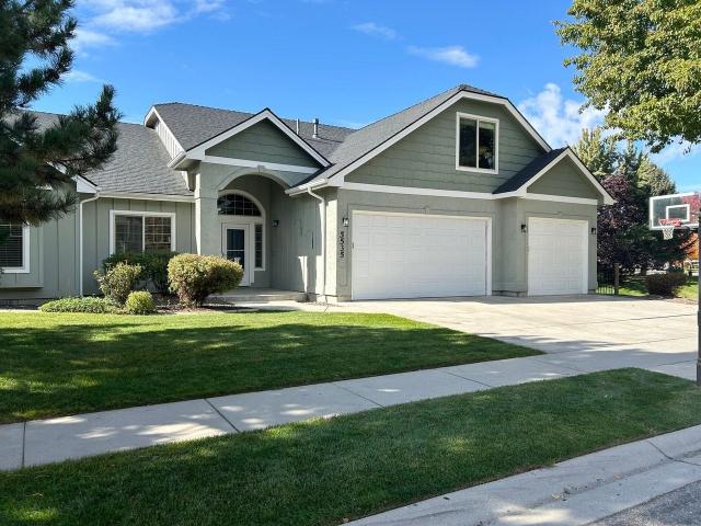 5 Bedroom Home for Rent at 5535 N Lolo Pass Ave, Meridian, ID 83646