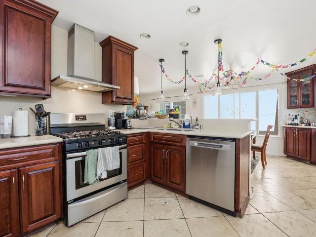 5 Bedroom Home for Rent at 6250 Dorothy Dr, San Diego, CA 92115 College East