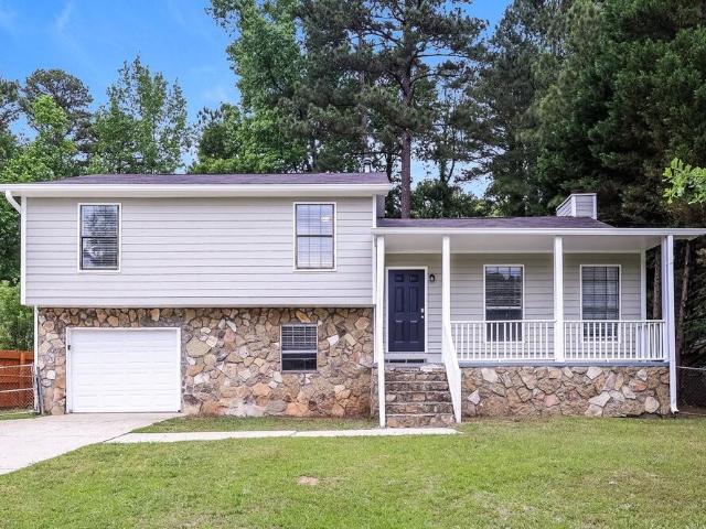 5 Bedroom Home for Rent at 6405 Beethoven Cir, Riverdale, GA 30296