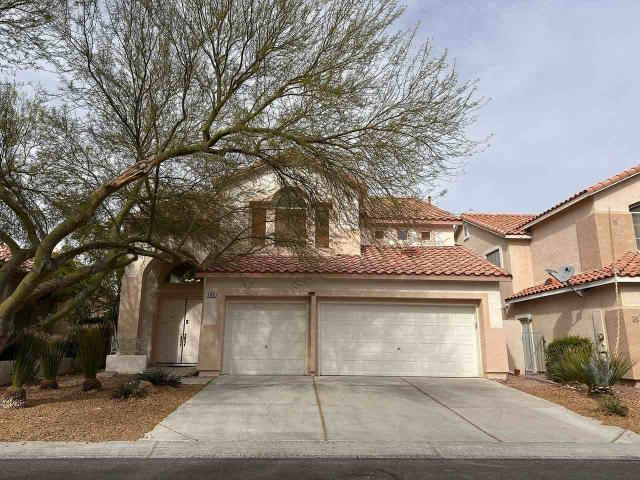 5 Bedroom Home for Rent at 705 Lexington Cross Dr, Las Vegas, NV 89144 Mira Villas