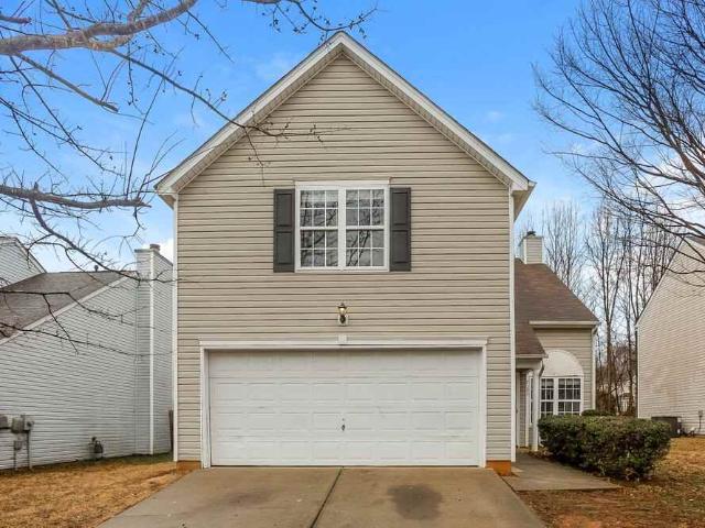 5 Bedroom Home for Rent at 7103 Fox Point Dr, Charlotte, NC 28269 West Sugar Creek