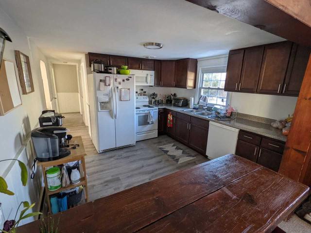 5 Bedroom Home for Rent at 90 Gardens Dr, Springfield, MA 01119 Sixteen Acres
