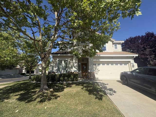 5 Bedroom Home for Rent at 9745 W Taron Dr, Elk Grove, CA 95757 Laguna Stonelake