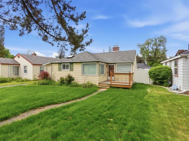 5 Bedroom Home for Rent at 1017 E 40th Ave, Spokane, WA 99203 Moran Prairie