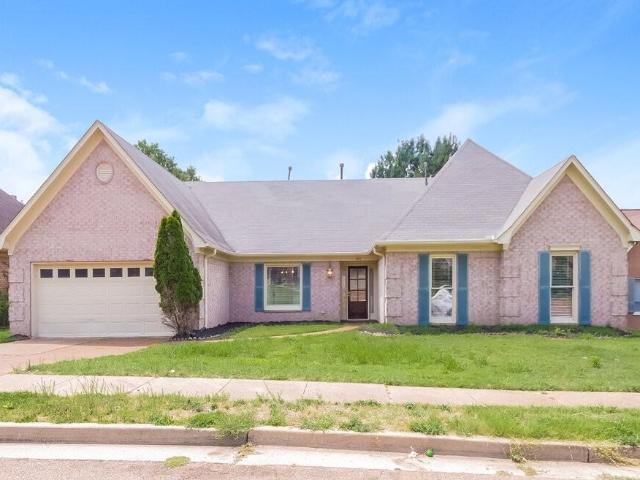 5 Bedroom Home for Rent at 1011 Stable Run Dr, Memphis, TN 38018 Cordova Ridge
