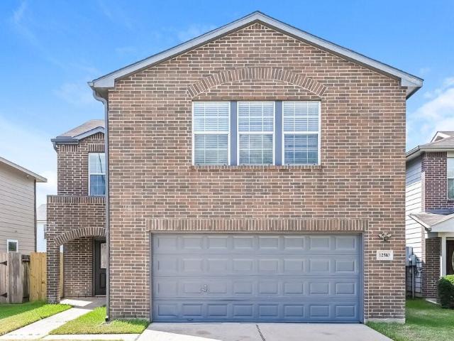 5 Bedroom Home for Rent at 12510 Aarons Way Dr, Houston, TX 77066