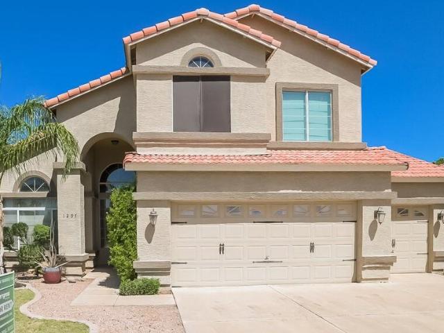 5 Bedroom Home for Rent at 1297 E Tradewind Dr, Gilbert, AZ 85234 Wind Drift