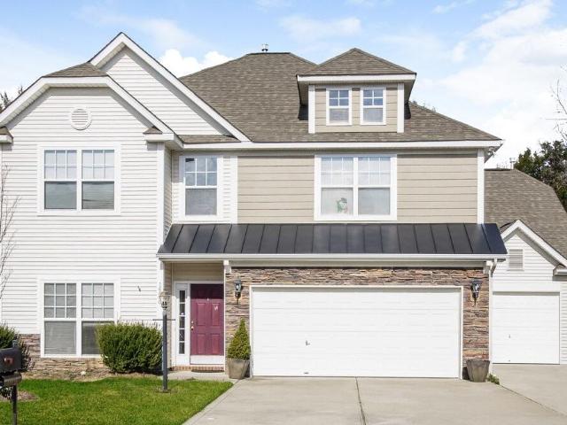 5 Bedroom Home for Rent at 14440 Waterlyn Dr, Charlotte, NC 28278 Steele Creek
